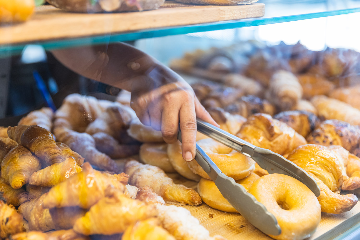 Cómo conservar productos de panadería y bollería en verano - Pan ...